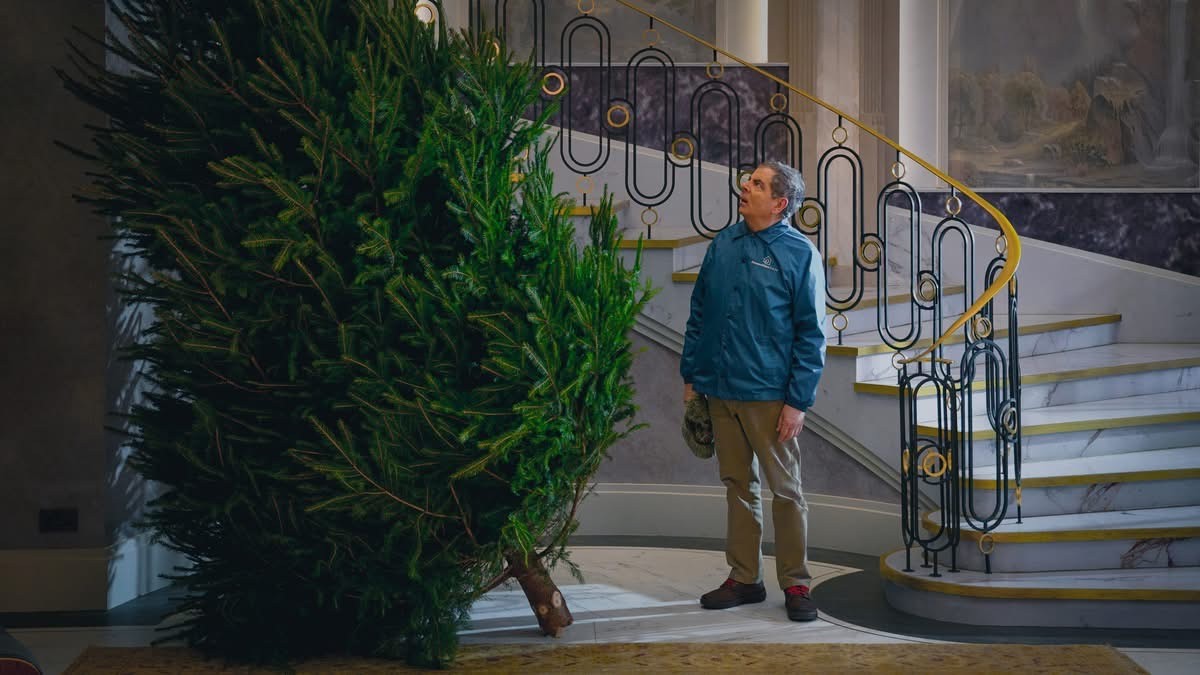 Rowan Atkinson Returns for Netflix’s Man vs Baby — a Hilarious New ...